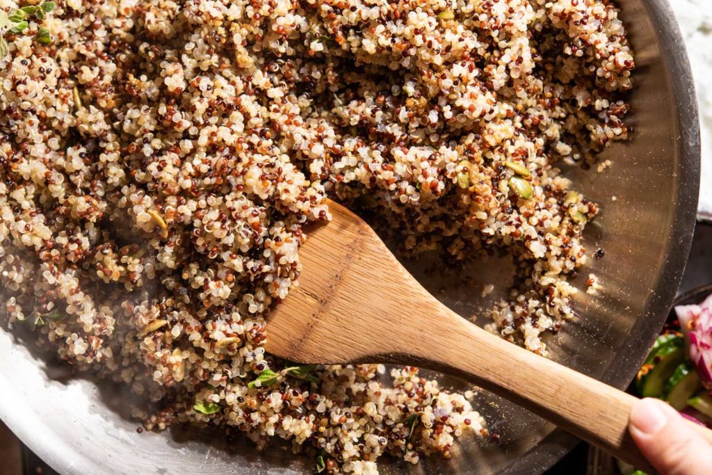 BEST EVER Mediterranean Quinoa Bowl {BEST EVER} | The Frayed Apron