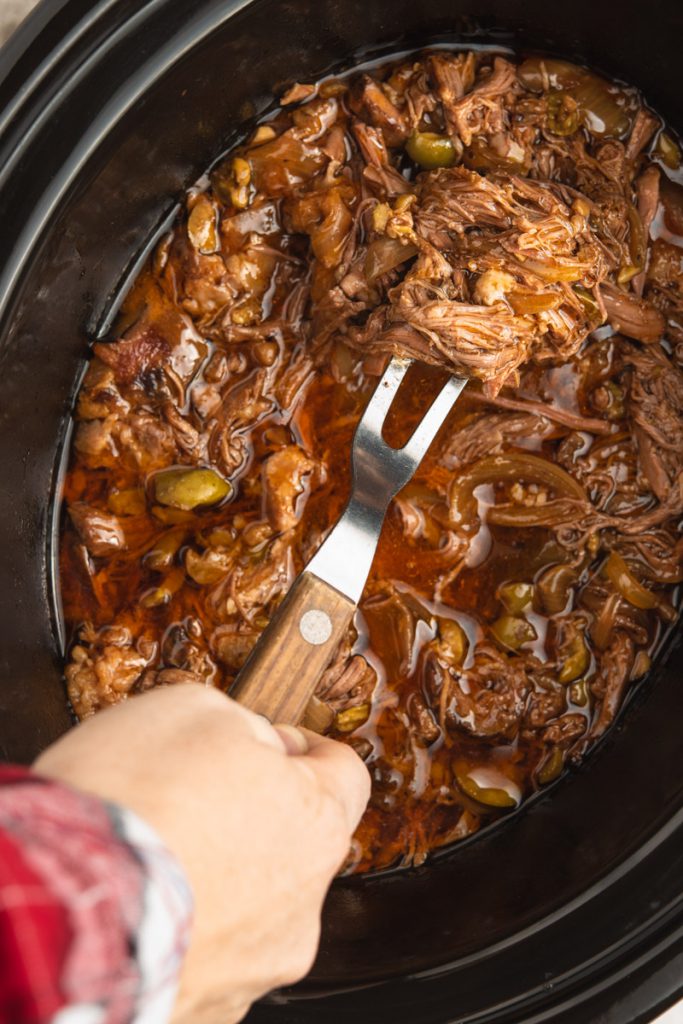 Cuban Ropa Vieja (Slow Cooker Shredded Beef) | The Frayed Apron