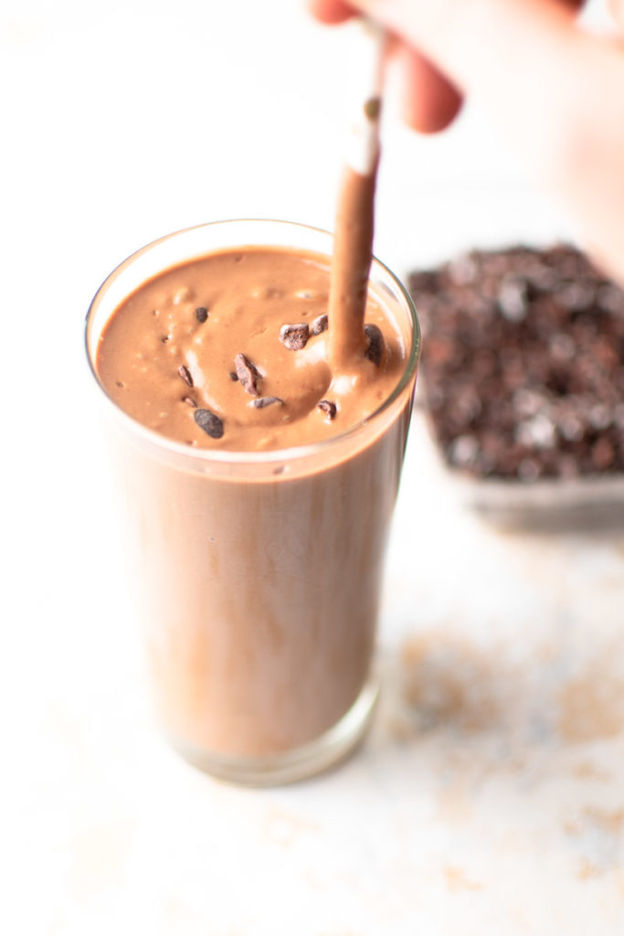 Healthy Chocolate Smoothie Shake | The Frayed Apron